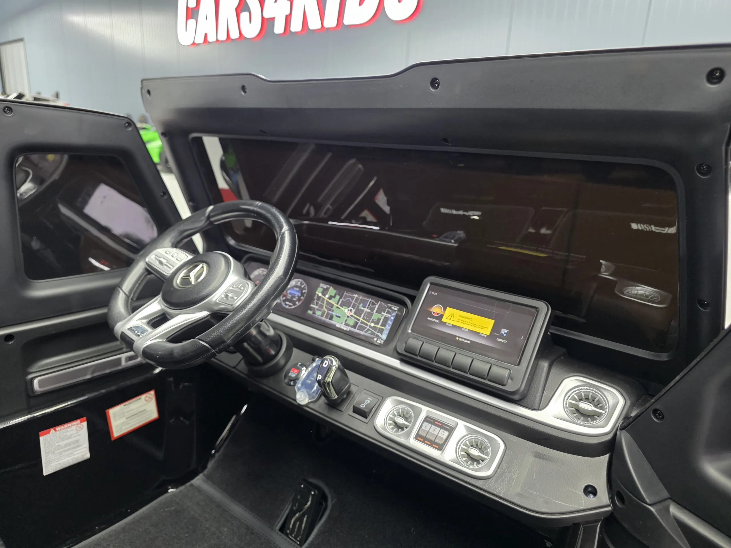 Kinderauto Mercedes G63 2 persoons AMG 24 volt - Cars4Kids
