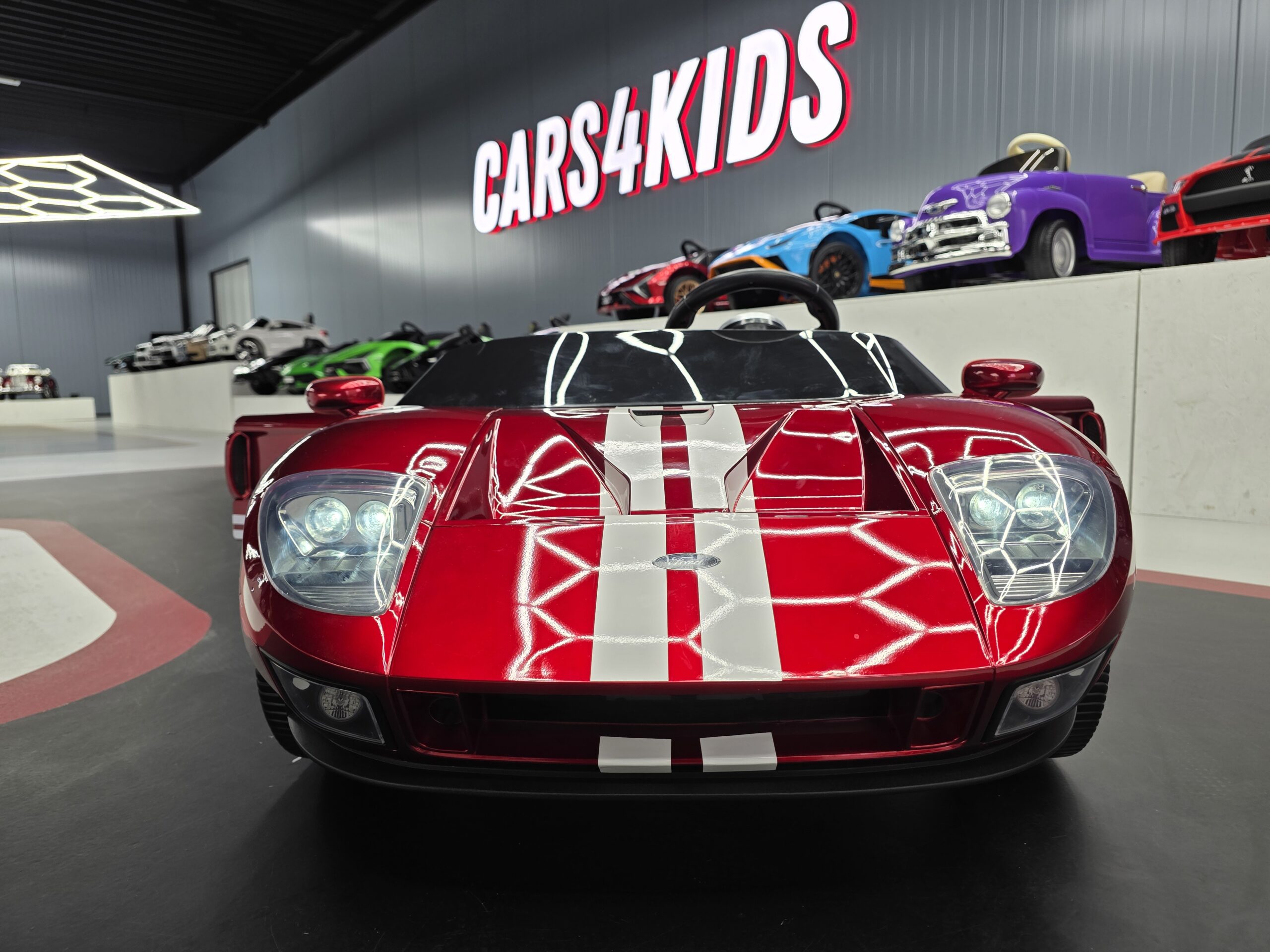 Kinderauto Ford GT 2 persoons 24 volt - Cars4Kids