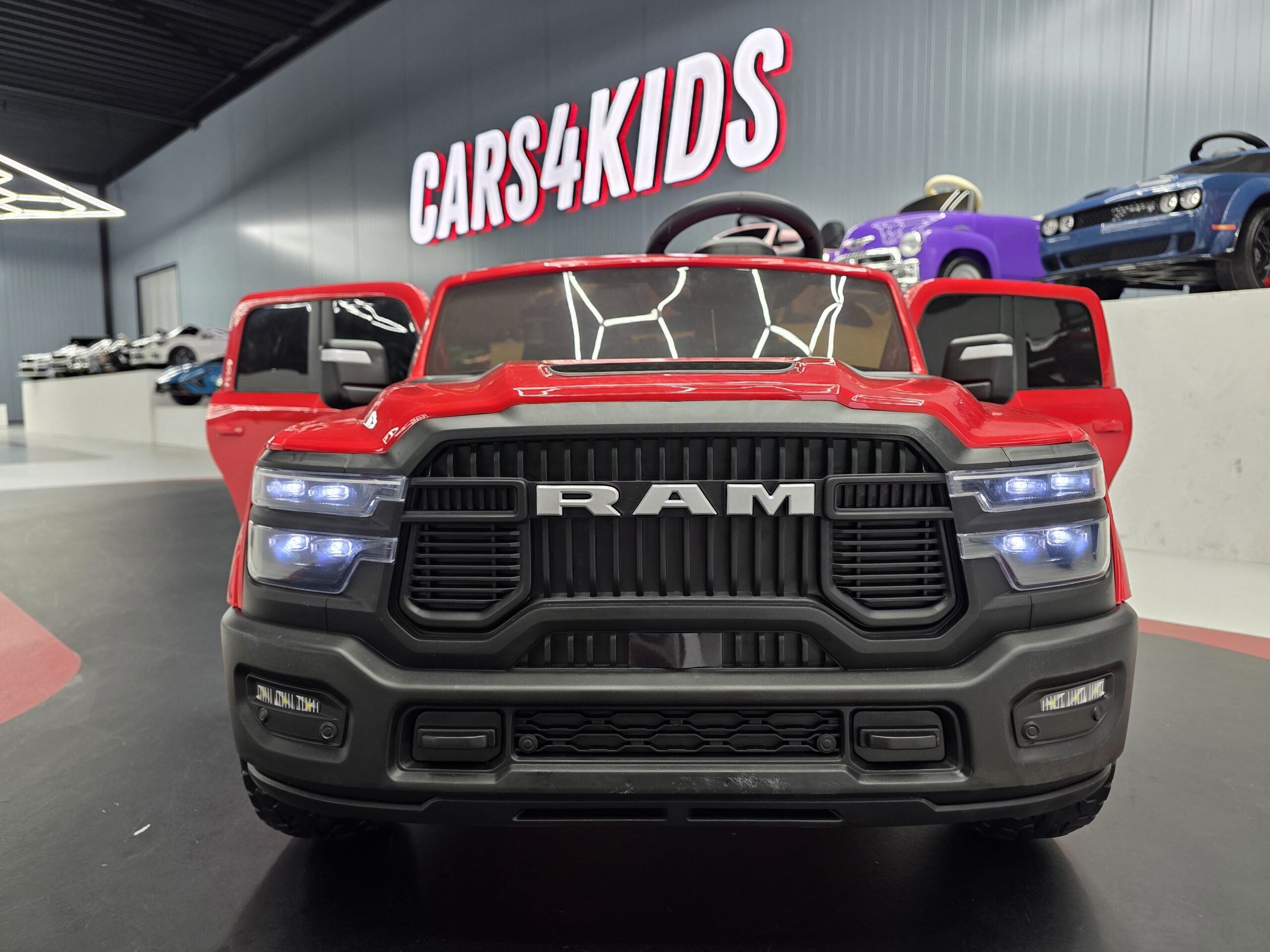 Elektrische kinderauto Dodge RAM 12 volt - Cars4Kids